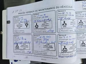 Zils Mitsubishi Outlander 2017 Šauļi, ar dzinēja tilpumu 2.30 L un nobraukumu 227 tūkst. km par 14450 €, foto 41 vietnē AUTOMOTO.COM.LV