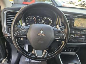 Zils Mitsubishi Outlander 2017 Šauļi, ar dzinēja tilpumu 2.30 L un nobraukumu 227 tūkst. km par 14450 €, foto 24 vietnē AUTOMOTO.COM.LV