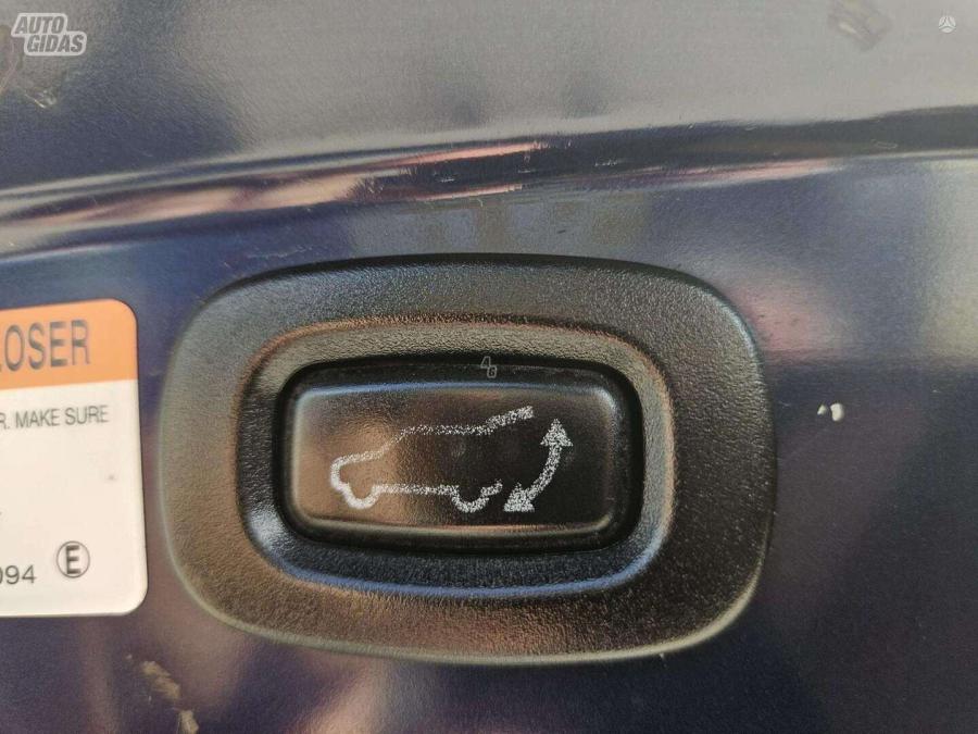 Zils Mitsubishi Outlander 2017 Šauļi, ar dzinēja tilpumu 2.30 L un nobraukumu 227 tūkst. km par 14450 €, foto 28 vietnē AUTOMOTO.COM.LV