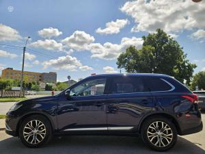 Zils Mitsubishi Outlander 2017 Šauļi, ar dzinēja tilpumu 2.30 L un nobraukumu 227 tūkst. km par 13950 €, foto 10 vietnē AUTOMOTO.COM.LV