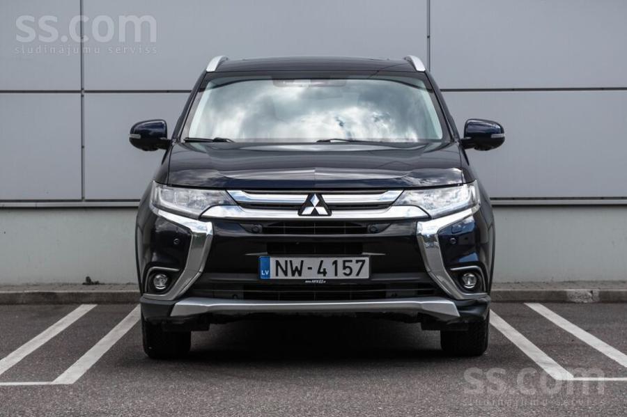 Zils Mitsubishi Outlander 2018 Rīga, ar dzinēja tilpumu 2.30 L un nobraukumu 229 tūkst. km par 10750 €, foto 3 vietnē AUTOMOTO.COM.LV