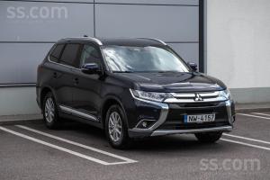 Zils Mitsubishi Outlander 2018 Rīga, ar dzinēja tilpumu 2.30 L un nobraukumu 229 tūkst. km par 10750 €, foto 4 vietnē AUTOMOTO.COM.LV