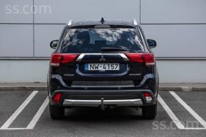 Zils Mitsubishi Outlander 2018 Rīga, ar dzinēja tilpumu 2.30 L un nobraukumu 229 tūkst. km par 10750 €, foto 6 vietnē AUTOMOTO.COM.LV