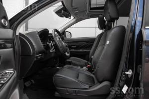 Zils Mitsubishi Outlander 2018 Rīga, ar dzinēja tilpumu 2.30 L un nobraukumu 229 tūkst. km par 10750 €, foto 10 vietnē AUTOMOTO.COM.LV
