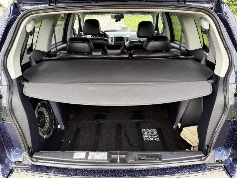 Zils Mitsubishi Outlander 2010 Vilkaviškis, ar dzinēja tilpumu 2.18 L un nobraukumu 271 tūkst. km par 4499 €, foto 8 vietnē AUTOMOTO.COM.LV