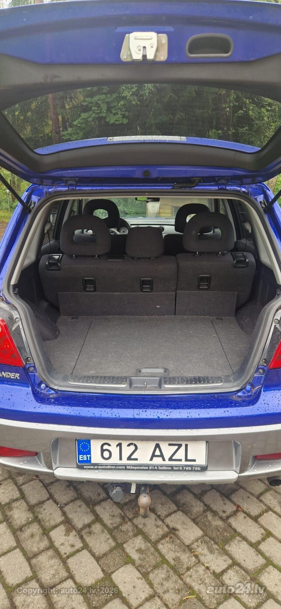 Zils Mitsubishi Outlander 2006 Tallina, ar dzinēja tilpumu 2.00 L un nobraukumu 98 tūkst. km par 5500 €, foto 7 vietnē AUTOMOTO.COM.LV