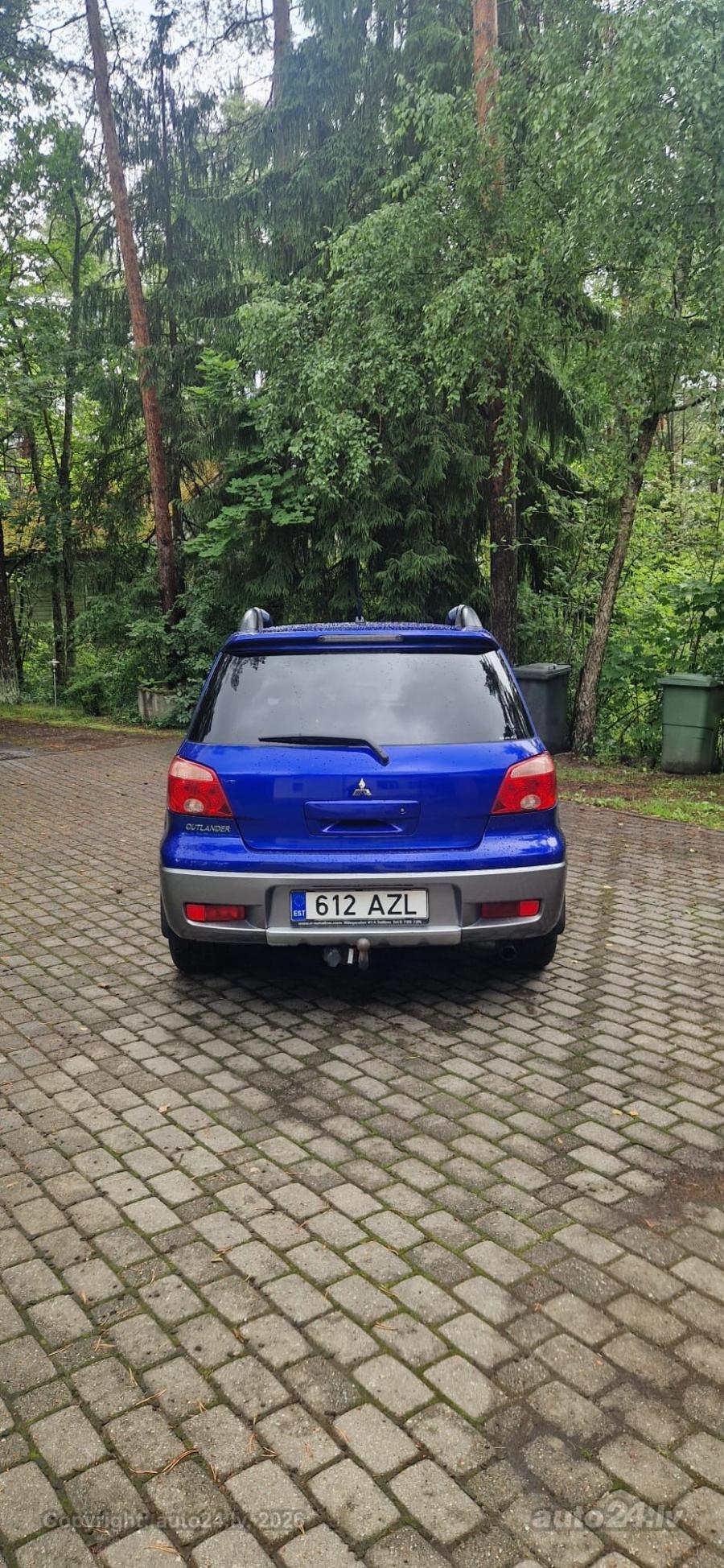 Zils Mitsubishi Outlander 2006 Tallina, ar dzinēja tilpumu 2.00 L un nobraukumu 98 tūkst. km par 5500 €, foto 8 vietnē AUTOMOTO.COM.LV