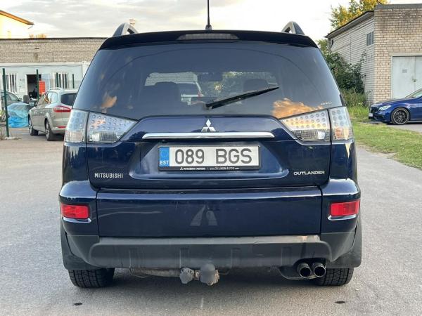 Zils Mitsubishi Outlander 2012 Narva, ar dzinēja tilpumu 2.20 L un nobraukumu 287 tūkst. km par 3499 €, foto 8 vietnē AUTOMOTO.COM.LV
