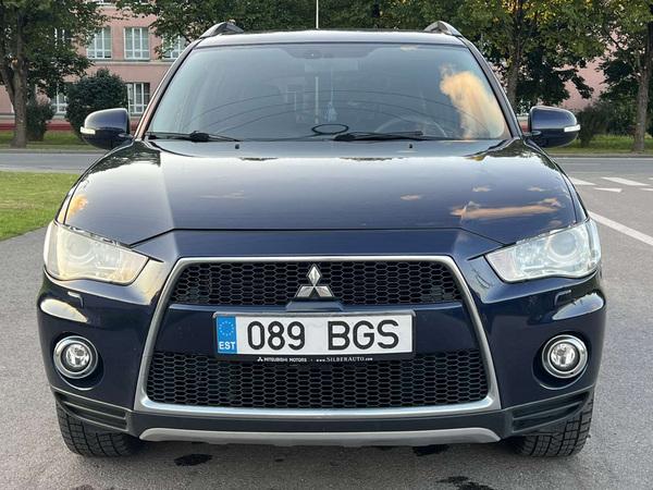 Zils Mitsubishi Outlander 2012 Narva, ar dzinēja tilpumu 2.20 L un nobraukumu 287 tūkst. km par 3499 €, foto 3 vietnē AUTOMOTO.COM.LV