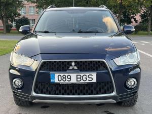 Zils Mitsubishi Outlander 2012 Narva, ar dzinēja tilpumu 2.20 L un nobraukumu 287 tūkst. km par 3499 €, foto 4 vietnē AUTOMOTO.COM.LV