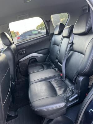 Zils Mitsubishi Outlander 2012 Narva, ar dzinēja tilpumu 2.20 L un nobraukumu 287 tūkst. km par 3499 €, foto 11 vietnē AUTOMOTO.COM.LV