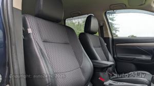 Zils Mitsubishi Outlander 2015 Tallina, ar dzinēja tilpumu 2.30 L un nobraukumu 170 tūkst. km par 9990 €, foto 15 vietnē AUTOMOTO.COM.LV