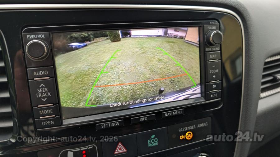 Zils Mitsubishi Outlander 2015 Tallina, ar dzinēja tilpumu 2.30 L un nobraukumu 170 tūkst. km par 9990 €, foto 23 vietnē AUTOMOTO.COM.LV