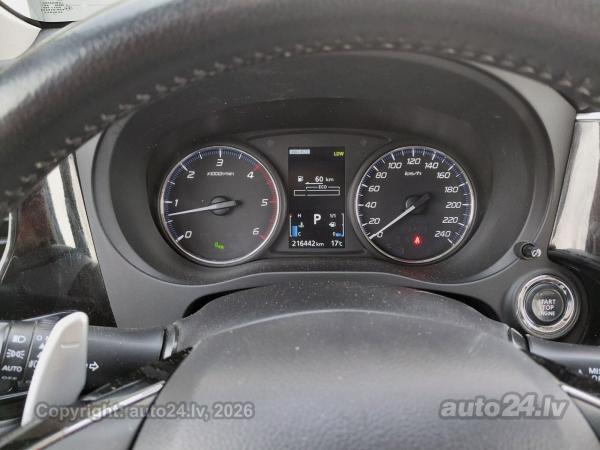 Zils Mitsubishi Outlander 2017 Tartu, ar dzinēja tilpumu 2.30 L un nobraukumu 216 tūkst. km par 14490 €, foto 9 vietnē AUTOMOTO.COM.LV