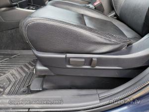 Zils Mitsubishi Outlander 2017 Tartu, ar dzinēja tilpumu 2.30 L un nobraukumu 216 tūkst. km par 14490 €, foto 12 vietnē AUTOMOTO.COM.LV