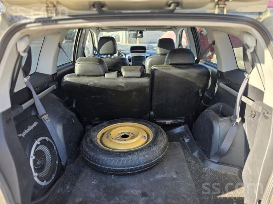 Brūns Mitsubishi Outlander 2008 Rīga, ar dzinēja tilpumu 2.40 L un nobraukumu 284 tūkst. km par 3550 €, foto 11 vietnē AUTOMOTO.COM.LV