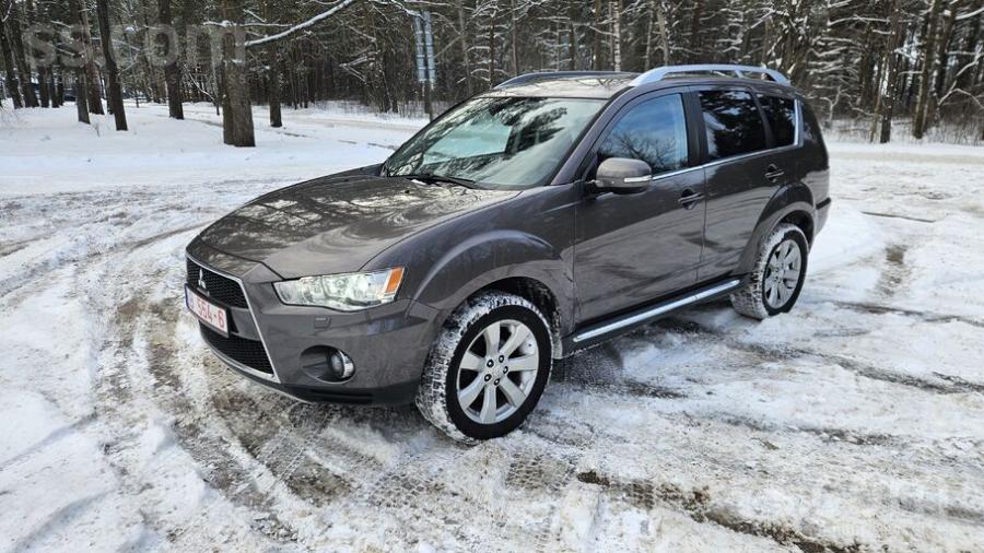 Brūns Mitsubishi Outlander 2010 Rīga, ar dzinēja tilpumu 2.20 L un nobraukumu 0 tūkst. km par 5400 €, foto 1 vietnē AUTOMOTO.COM.LV