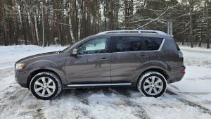 Brūns Mitsubishi Outlander 2010 Rīga, ar dzinēja tilpumu 2.20 L un nobraukumu 0 tūkst. km par 5400 €, foto 3 vietnē AUTOMOTO.COM.LV