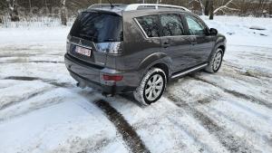 Brūns Mitsubishi Outlander 2010 Rīga, ar dzinēja tilpumu 2.20 L un nobraukumu 0 tūkst. km par 5400 €, foto 5 vietnē AUTOMOTO.COM.LV