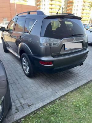 Brūns Mitsubishi Outlander 2010 Kauņa, ar dzinēja tilpumu 2.27 L un nobraukumu 270 tūkst. km par 3600 €, foto 4 vietnē AUTOMOTO.COM.LV