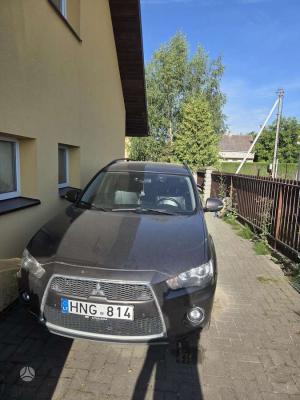 Brūns Mitsubishi Outlander 2011 Kauņa, ar dzinēja tilpumu 2.18 L un nobraukumu 193 tūkst. km par 2500 €, foto 7 vietnē AUTOMOTO.COM.LV