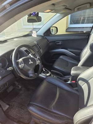 Brūns Mitsubishi Outlander 2011 Kauņa, ar dzinēja tilpumu 2.18 L un nobraukumu 193 tūkst. km par 2500 €, foto 9 vietnē AUTOMOTO.COM.LV