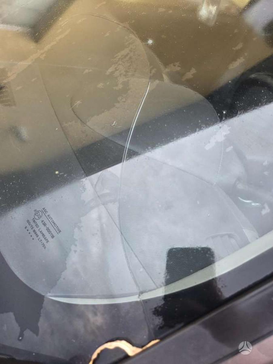 Brūns Mitsubishi Outlander 2011 Kauņa, ar dzinēja tilpumu 2.18 L un nobraukumu 193 tūkst. km par 2500 €, foto 15 vietnē AUTOMOTO.COM.LV