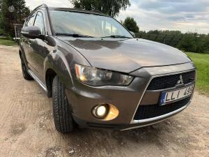 Brūns Mitsubishi Outlander 2011 Viļņa, ar dzinēja tilpumu 2.27 L un nobraukumu 293 tūkst. km par 3500 €, foto 4 vietnē AUTOMOTO.COM.LV