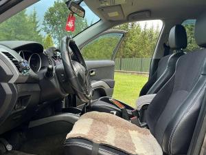 Brūns Mitsubishi Outlander 2011 Viļņa, ar dzinēja tilpumu 2.27 L un nobraukumu 293 tūkst. km par 3500 €, foto 15 vietnē AUTOMOTO.COM.LV