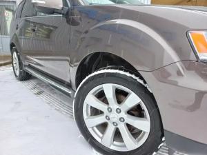 Brown Mitsubishi Outlander 2012 in Riga, with an engine capacity of 2.20 L and mileage of 270 thousand km for 6990 €, photo 12 on AUTOMOTO.COM.LV