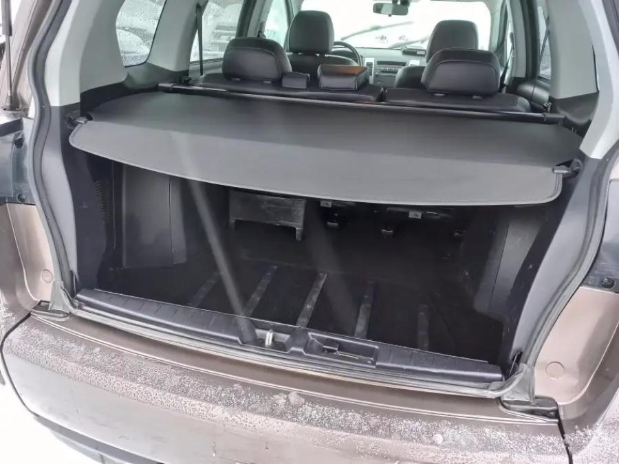 Brown Mitsubishi Outlander 2012 in Riga, with an engine capacity of 2.20 L and mileage of 270 thousand km for 6990 €, photo 15 on AUTOMOTO.COM.LV