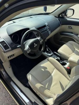 Brūns Mitsubishi Outlander 2012 Kauņa, ar dzinēja tilpumu 2.20 L un nobraukumu 270 tūkst. km par 4450 €, foto 14 vietnē AUTOMOTO.COM.LV