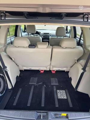 Brūns Mitsubishi Outlander 2012 Kauņa, ar dzinēja tilpumu 2.20 L un nobraukumu 270 tūkst. km par 4450 €, foto 30 vietnē AUTOMOTO.COM.LV