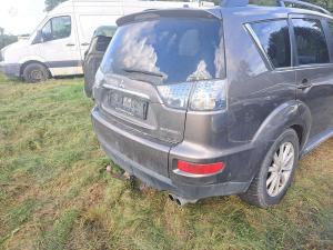 Brūns Mitsubishi Outlander 2012 Tauragė, ar dzinēja tilpumu 2.20 L un nobraukumu 264 tūkst. km par 3150 €, foto 6 vietnē AUTOMOTO.COM.LV