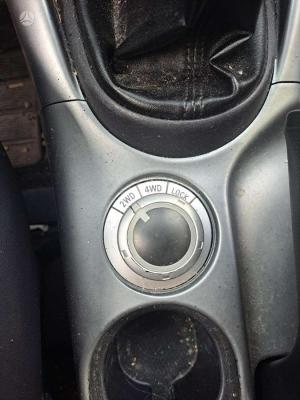 Brūns Mitsubishi Outlander 2012 Tauragė, ar dzinēja tilpumu 2.20 L un nobraukumu 264 tūkst. km par 3150 €, foto 12 vietnē AUTOMOTO.COM.LV