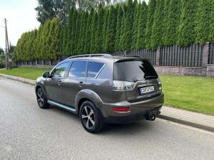 Brown Mitsubishi Outlander 2012 in Vilnius, with an engine capacity of 2.18 L and mileage of 262 thousand km for 4499 €, photo 4 on AUTOMOTO.COM.LV