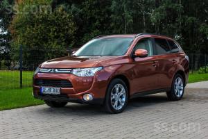 Brown Mitsubishi Outlander 2012 in Jelgava, with an engine capacity of 2.20 L and mileage of 221 thousand km for 7996 €, photo  on AUTOMOTO.COM.LV