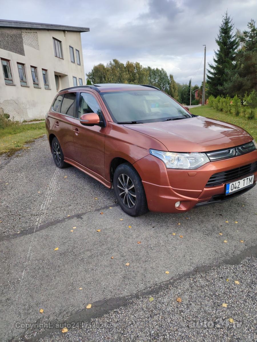 Brūns Mitsubishi Outlander 2012 Paide, ar dzinēja tilpumu 2.30 L un nobraukumu 290 tūkst. km par 8000 €, foto 4 vietnē AUTOMOTO.COM.LV