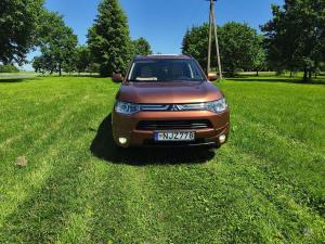 Brown Mitsubishi Outlander 2013 in Kaunas, with an engine capacity of 2.27 L and mileage of 263 thousand km for 6800 €, photo 4 on AUTOMOTO.COM.LV