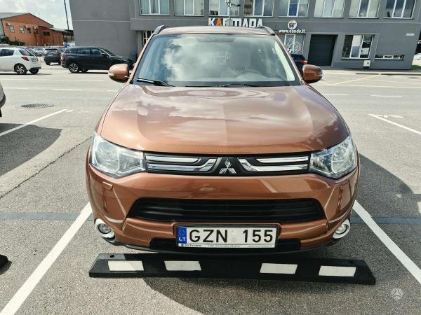 Brūns Mitsubishi Outlander 2013 Kauņa, ar dzinēja tilpumu 2.00 L un nobraukumu 215 tūkst. km par 6700 €, foto 1 vietnē AUTOMOTO.COM.LV