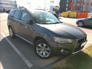 Brūns Mitsubishi Outlander 2013 Viļņa, ar dzinēja tilpumu 2.40 L un nobraukumu 170 tūkst. km par 5000 €, foto  vietnē AUTOMOTO.COM.LV