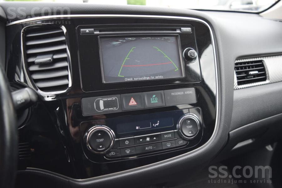 Brūns Mitsubishi Outlander 2015 Rīga, ar dzinēja tilpumu 2.00 L un nobraukumu 101 tūkst. km par 13200 €, foto 7 vietnē AUTOMOTO.COM.LV