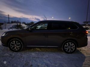 Brūns Mitsubishi Outlander 2016 Šauļi, ar dzinēja tilpumu 2.00 L un nobraukumu 293 tūkst. km par 11500 €, foto 8 vietnē AUTOMOTO.COM.LV