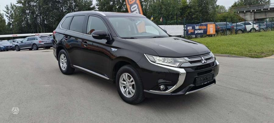 Brūns Mitsubishi Outlander 2016 Kauņa, ar dzinēja tilpumu 2.00 L un nobraukumu 246 tūkst. km par 9999 €, foto 5 vietnē AUTOMOTO.COM.LV