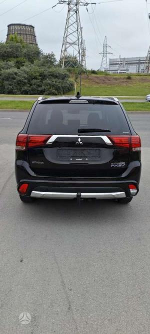 Brūns Mitsubishi Outlander 2016 Kauņa, ar dzinēja tilpumu 2.00 L un nobraukumu 246 tūkst. km par 9999 €, foto 8 vietnē AUTOMOTO.COM.LV