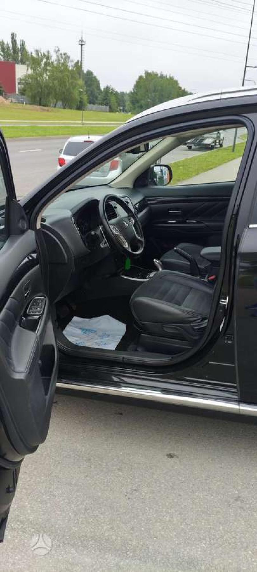 Brūns Mitsubishi Outlander 2016 Kauņa, ar dzinēja tilpumu 2.00 L un nobraukumu 246 tūkst. km par 9999 €, foto 14 vietnē AUTOMOTO.COM.LV
