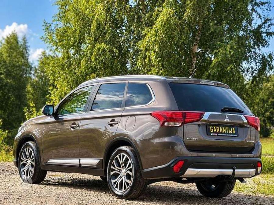 Brūns Mitsubishi Outlander 2016 Šauļi, ar dzinēja tilpumu 2.27 L un nobraukumu 209 tūkst. km par 14750 €, foto 1 vietnē AUTOMOTO.COM.LV