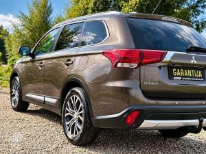 Brūns Mitsubishi Outlander 2016 Šauļi, ar dzinēja tilpumu 2.27 L un nobraukumu 209 tūkst. km par 14750 €, foto 8 vietnē AUTOMOTO.COM.LV
