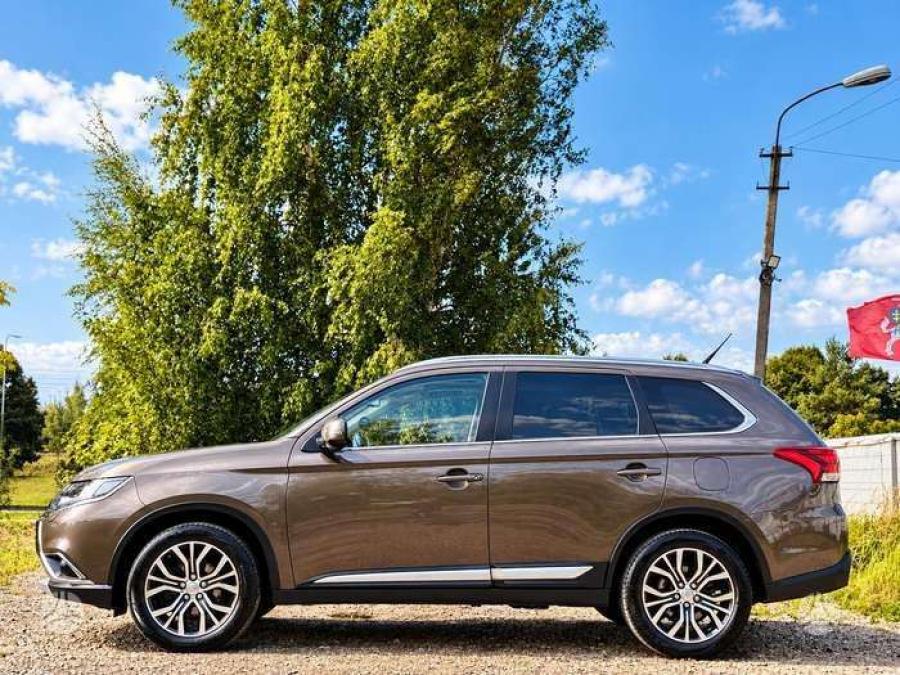 Brūns Mitsubishi Outlander 2016 Šauļi, ar dzinēja tilpumu 2.27 L un nobraukumu 209 tūkst. km par 14750 €, foto 14 vietnē AUTOMOTO.COM.LV