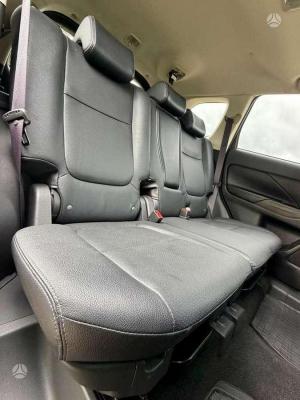 Brūns Mitsubishi Outlander 2016 Šauļi, ar dzinēja tilpumu 2.27 L un nobraukumu 209 tūkst. km par 14750 €, foto 34 vietnē AUTOMOTO.COM.LV